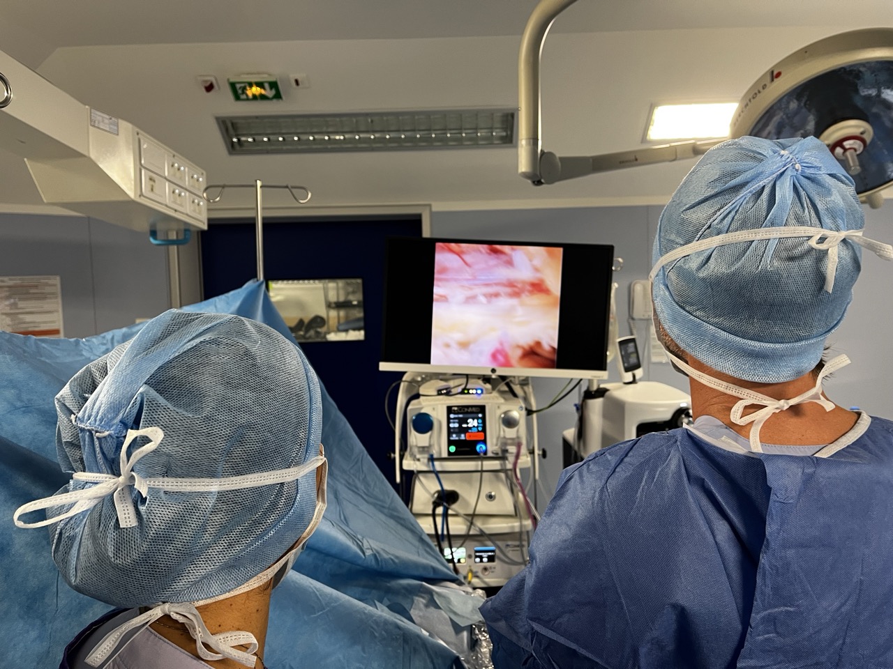 chirurgie endoscopique UBE Lyon | Institut de la Colonne Vertébrale Lyon Charcot